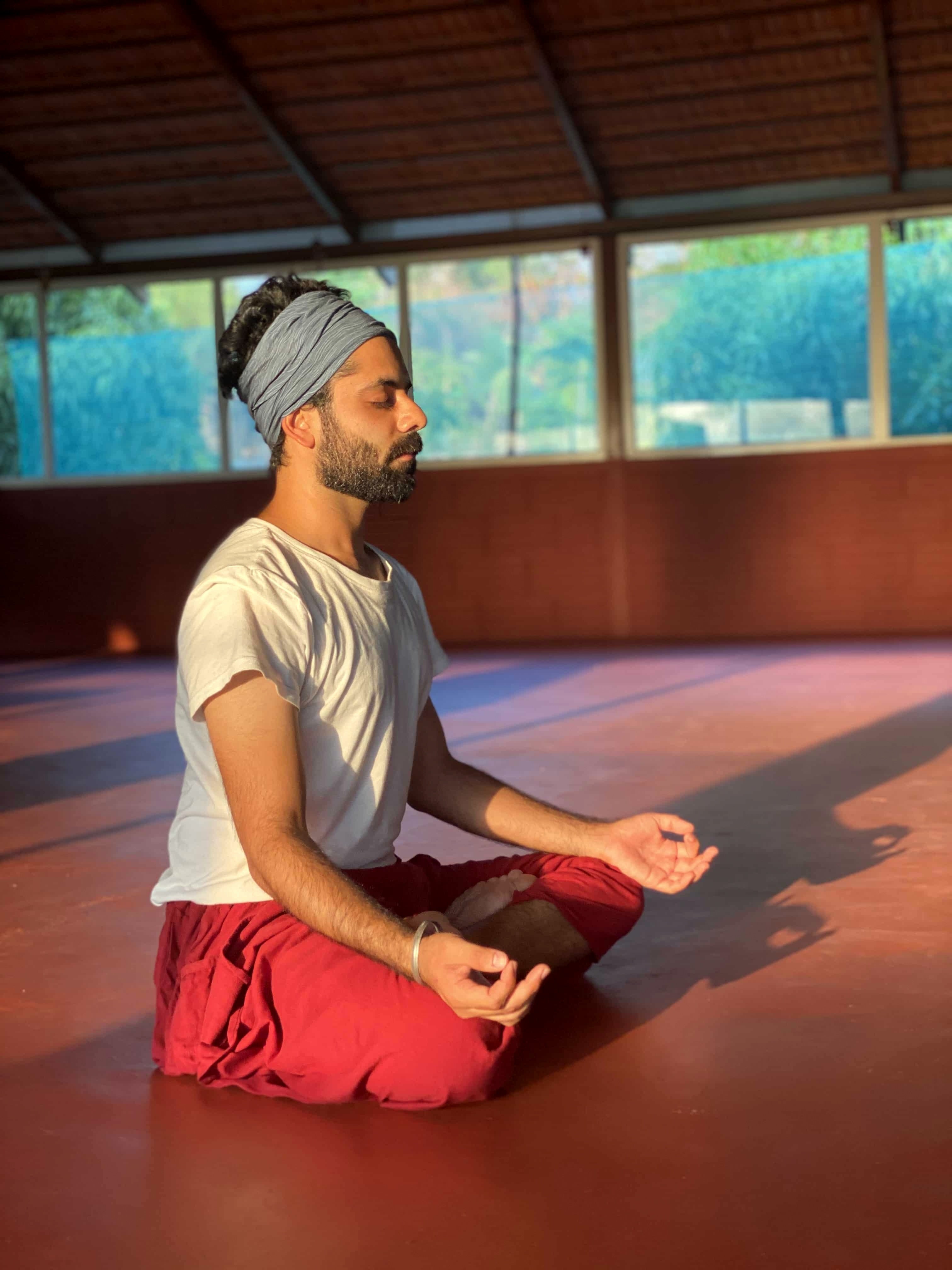 Rediscovering Ayurveda X Akshit Chawla – Amrutam